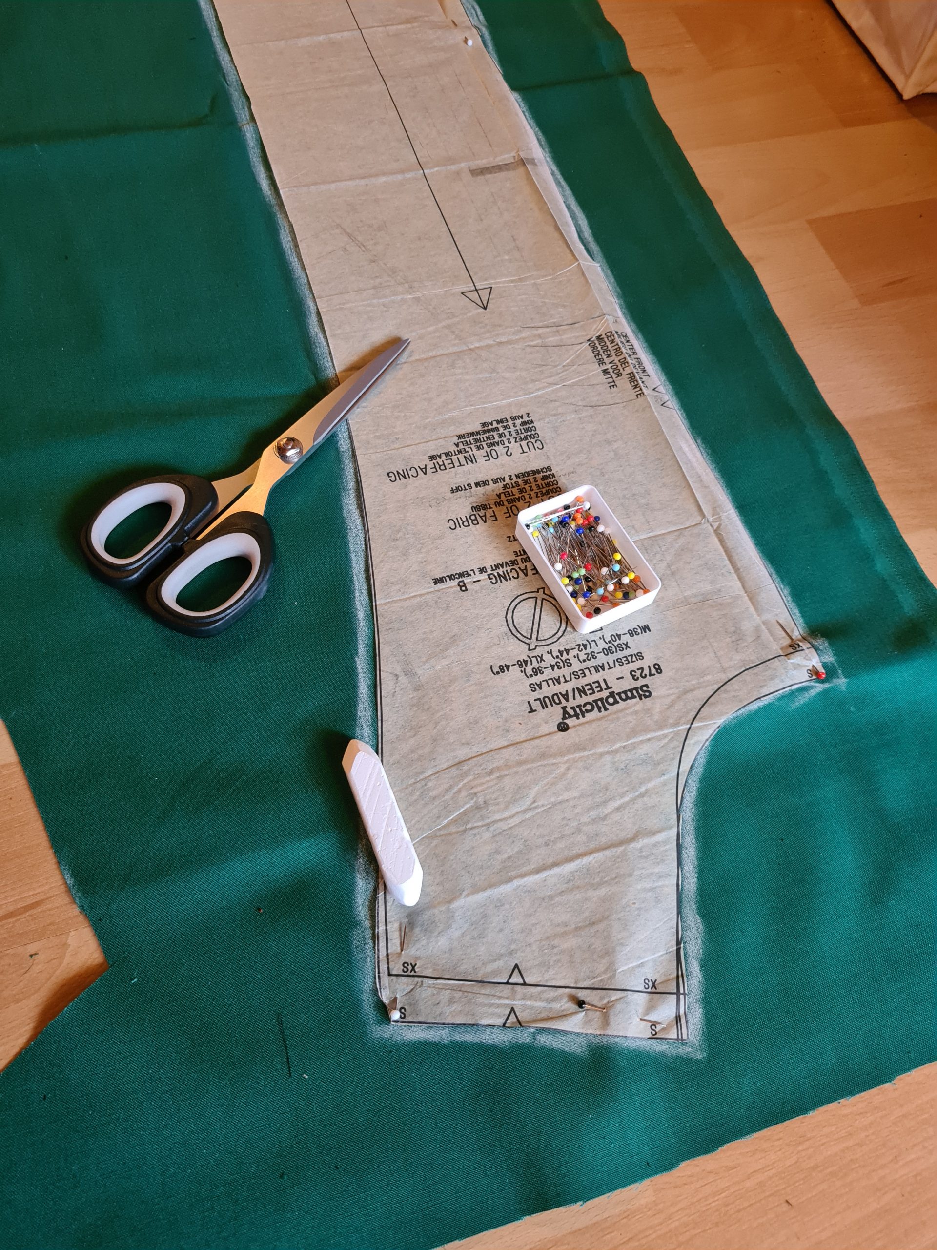 Harry Potter: Hogwarts Student Robe Cosplay – Chrissi's Cosplay ...